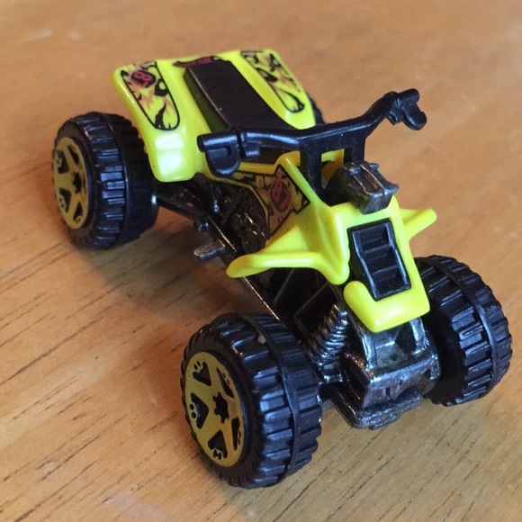 Hot Wheels | Other | Atv 4 Wheelers Car Toy Hot Wheels Malaysia 986 ...